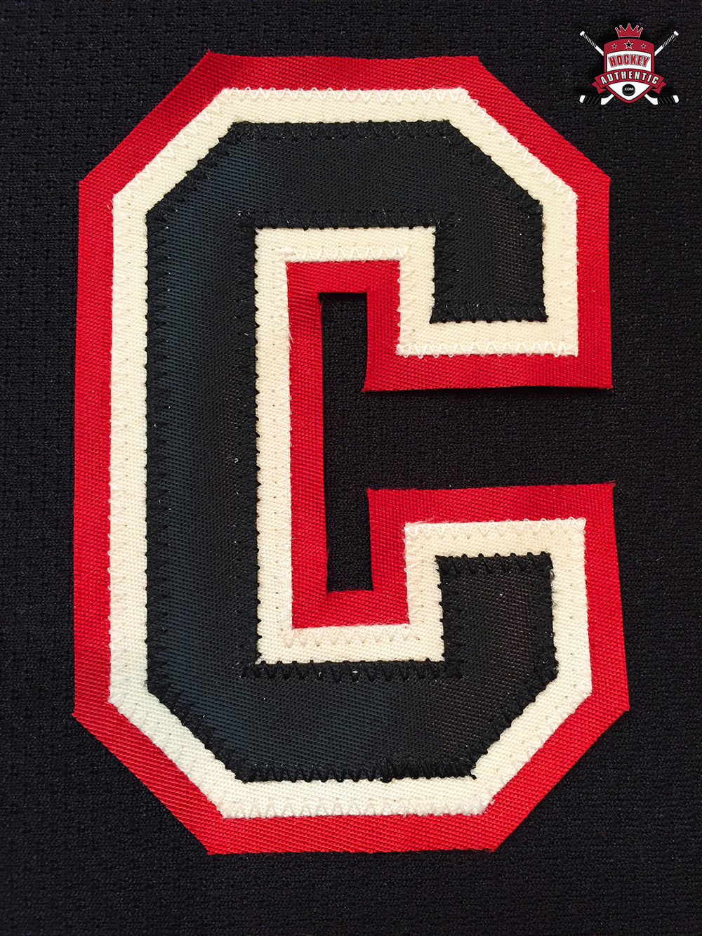 CAPTAIN "C" OFFICIAL PATCH FOR CHICAGO BLACKHAWKS ALT 2009-11 JERSEY